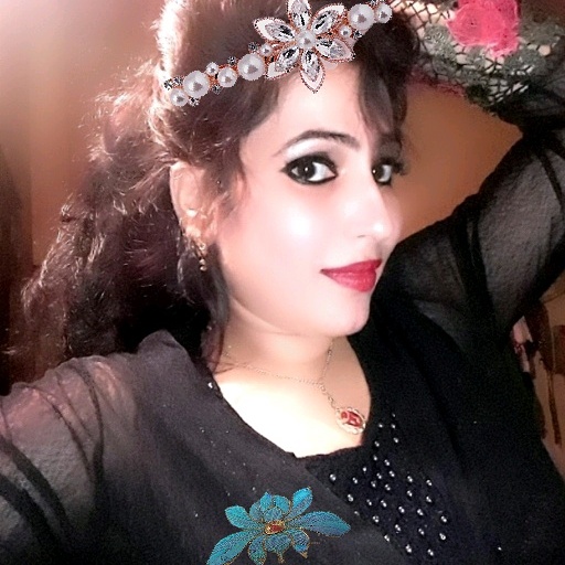 Puja Pathak's Instagram, Twitter & Facebook on IDCrawl